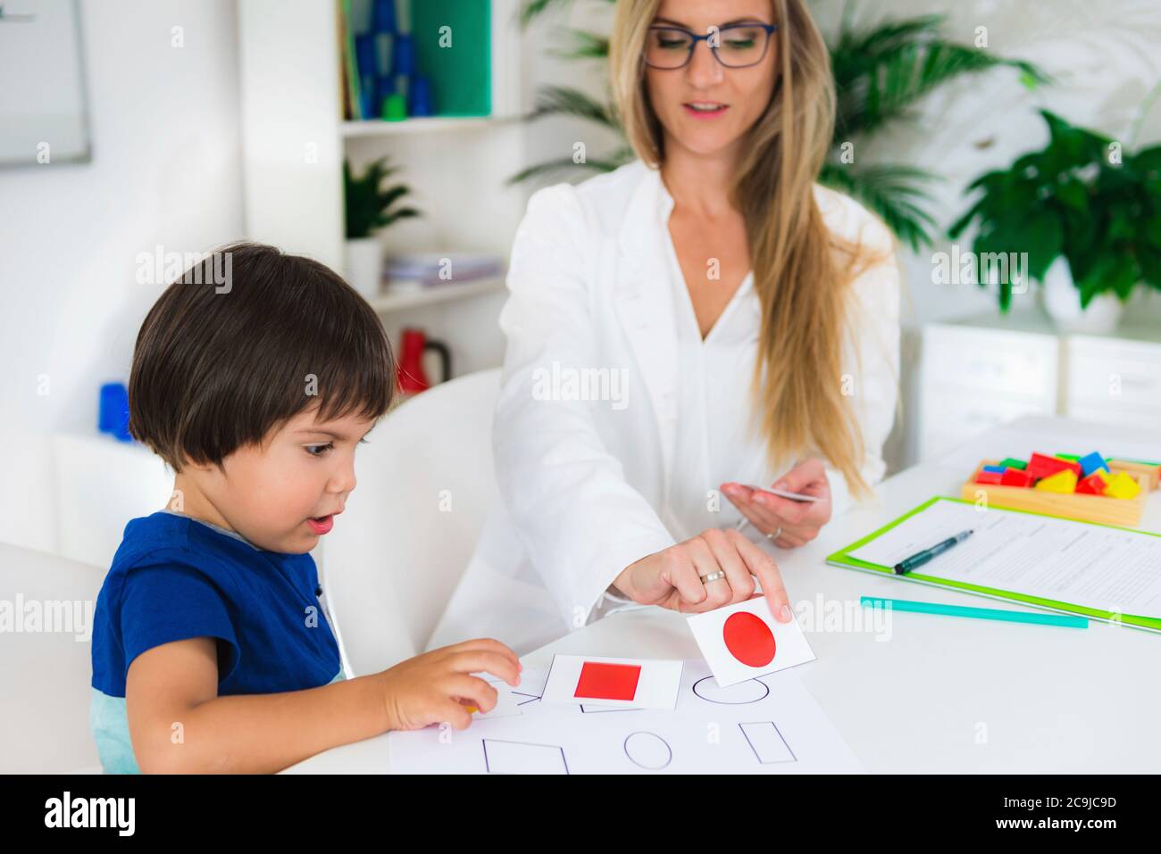 Child psychology tests hi-res stock photography and images - Alamy