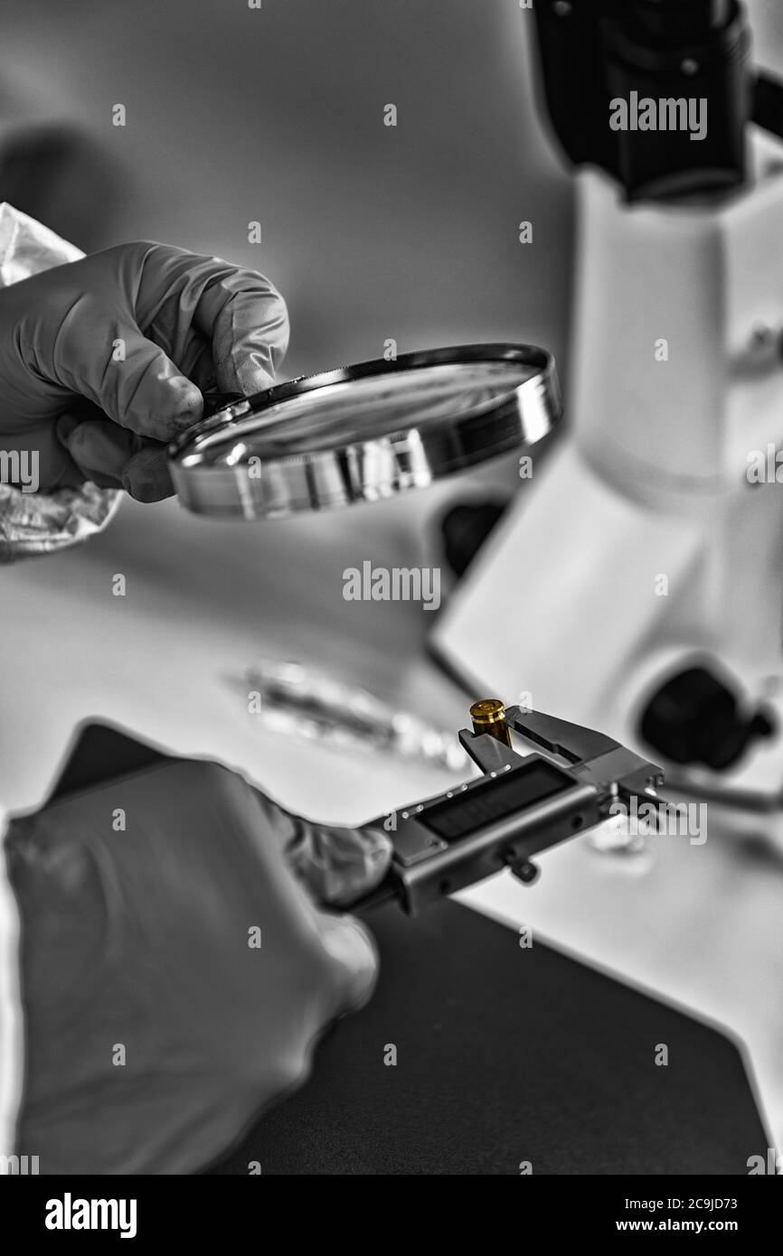 Forensic equipment crime scene hi-res stock photography and images - Alamy