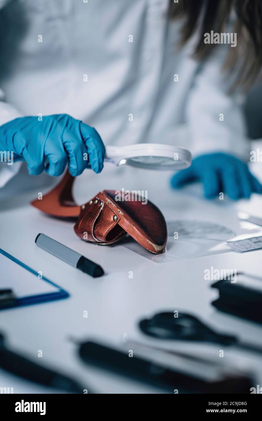 Forensic scientist footprint hi-res stock photography and images - Alamy