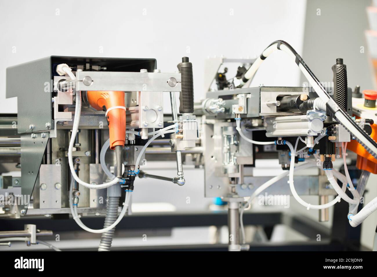 Pvc windows hi-res stock photography and images - Alamy