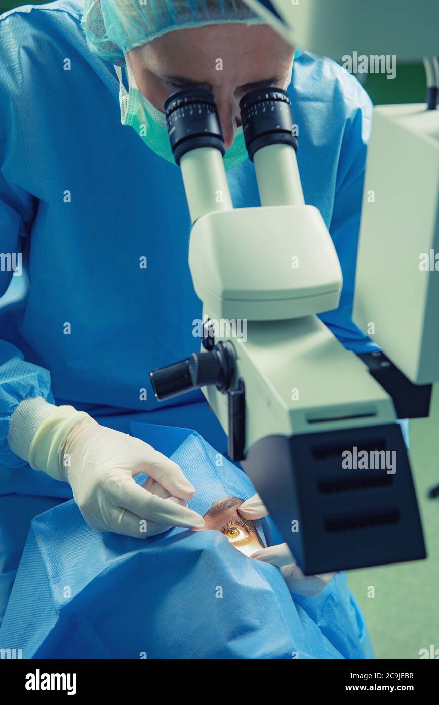 Optometry surgery hi-res stock photography and images - Alamy