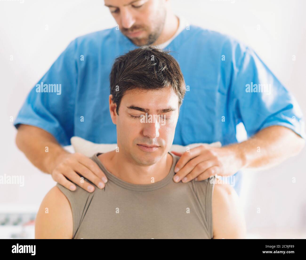 Mans neck and shoulders hi-res stock photography and images - Alamy
