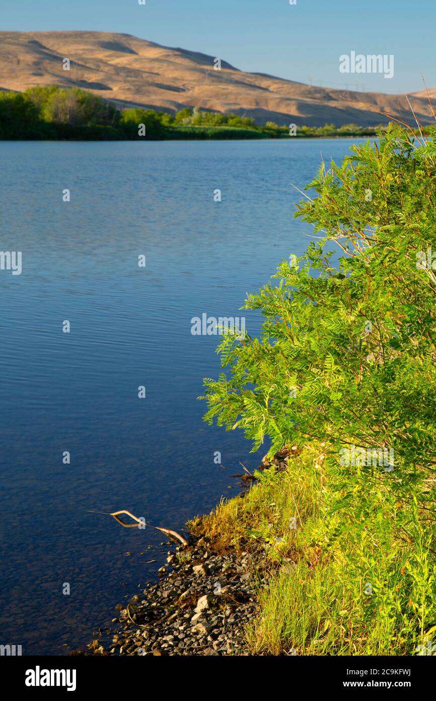 High plateau lake hi-res stock photography and images - Alamy