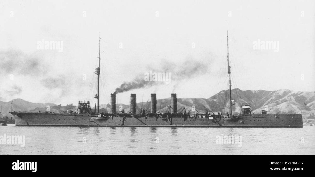 Japanese cruiser Yahagi 1916 Stock Photo - Alamy