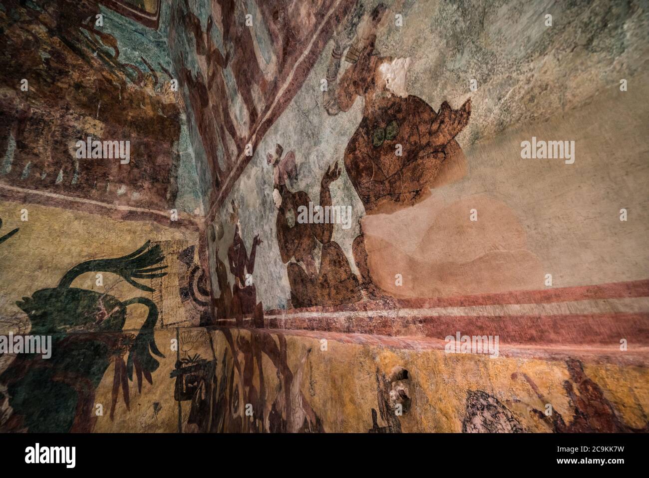 Bonampak mural hi-res stock photography and images - Alamy
