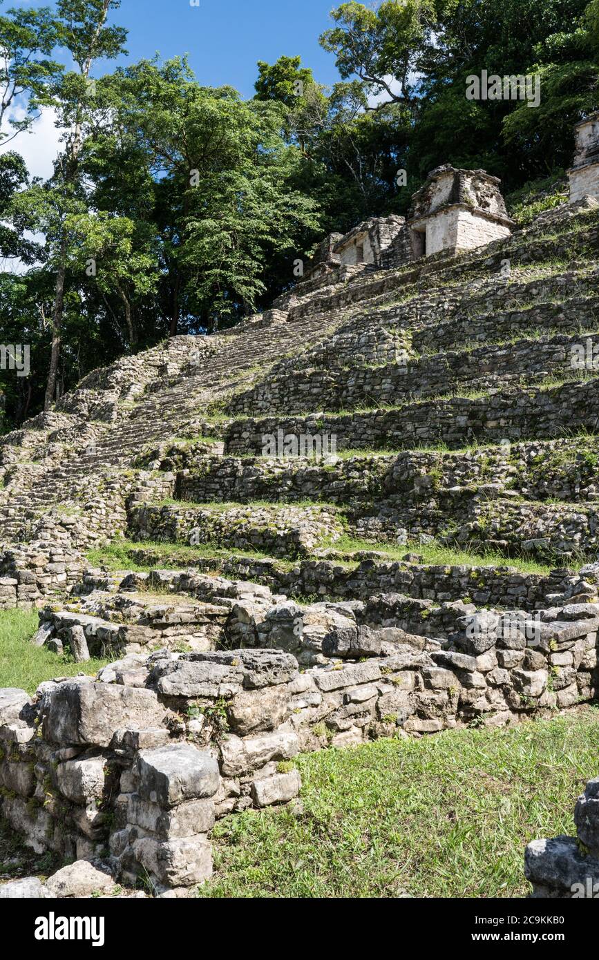 Maya temple on top of pyramid hi-res stock photography and images - Alamy