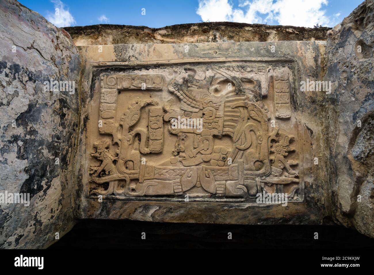 Bonampak lintel hi-res stock photography and images - Alamy