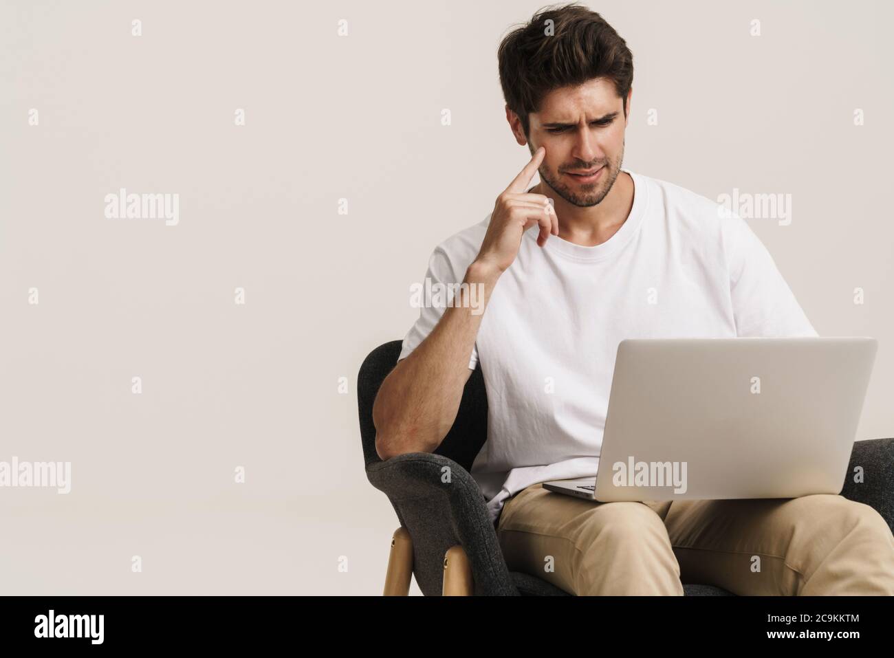 Portrait unshaven perplexed man hi-res stock photography and images - Alamy