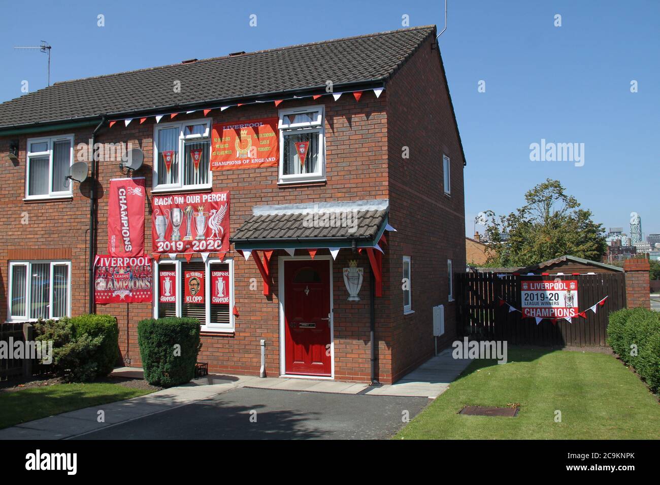 Football club house uk hi-res stock photography and images - Alamy