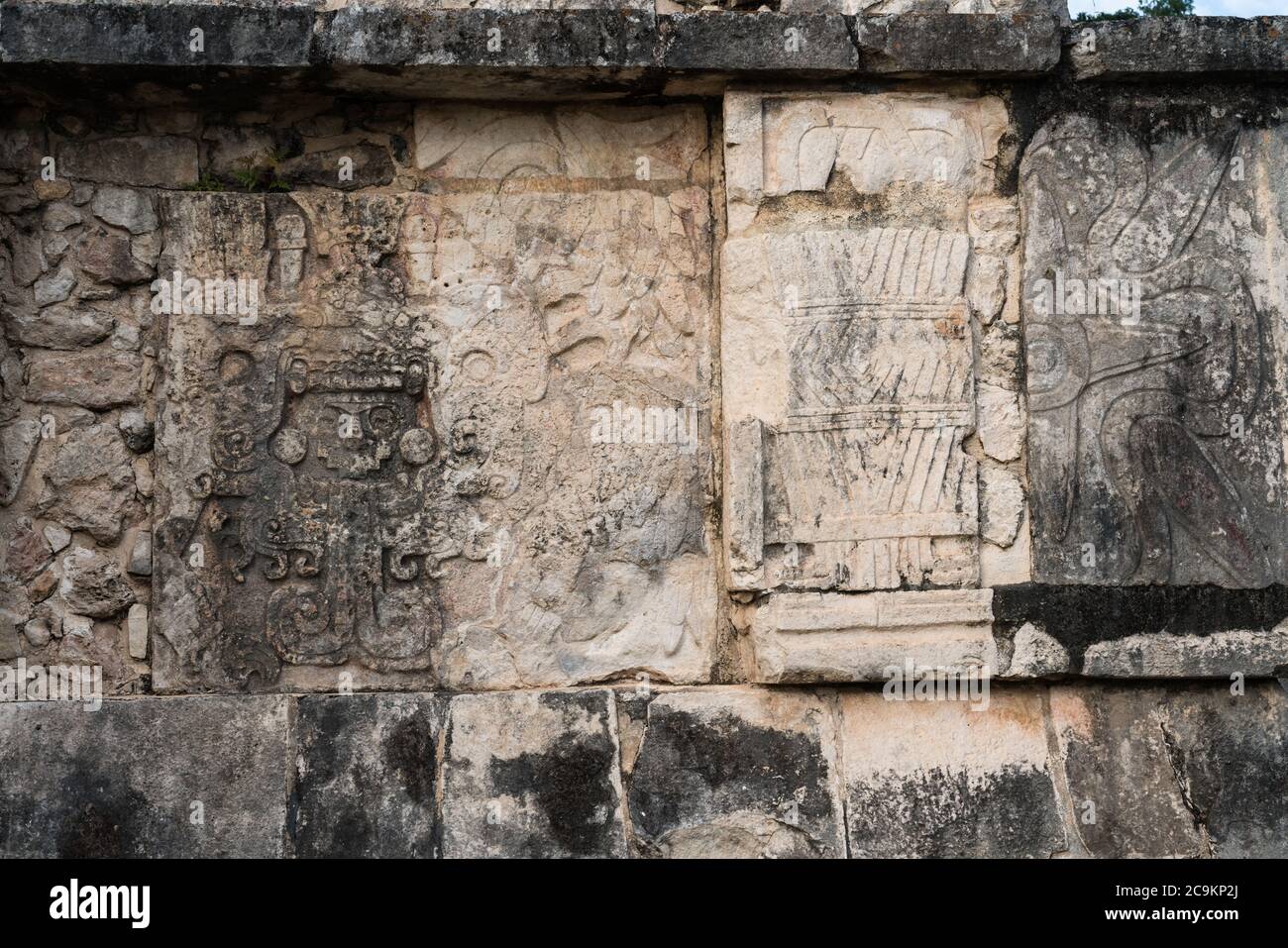 Ritual platform hi-res stock photography and images - Alamy