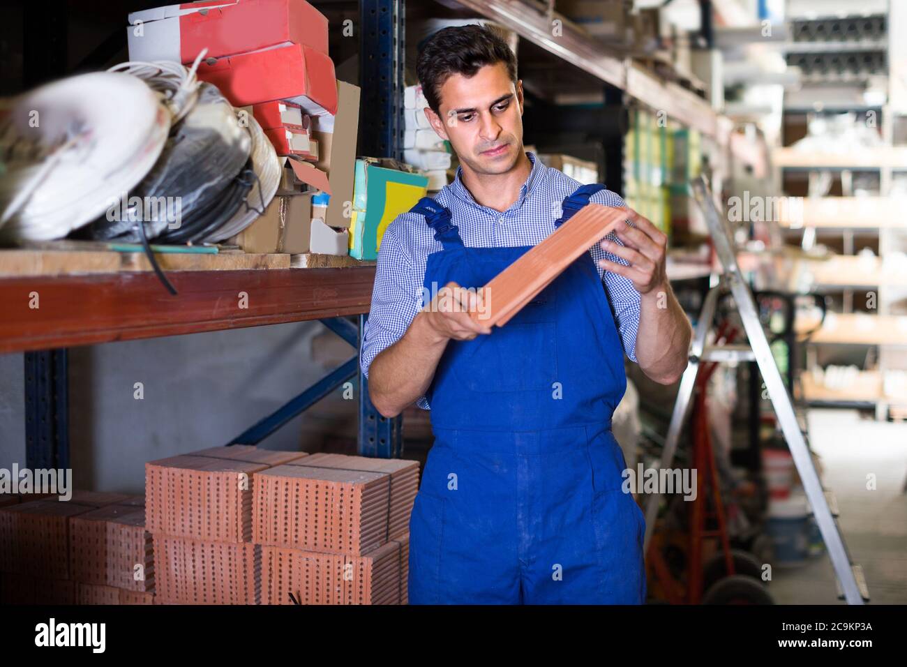 Tile store salesman hi-res stock photography and images - Alamy