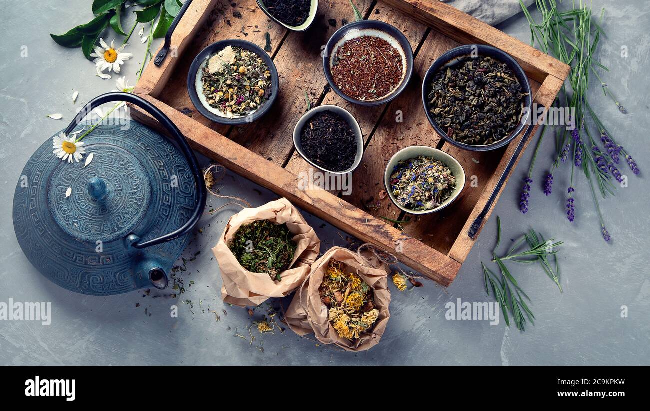 Various kinds of tea. Top view Stock Photo - Alamy