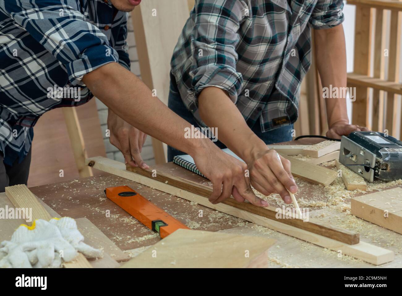 Carpenters wood machinery hi-res stock photography and images - Alamy