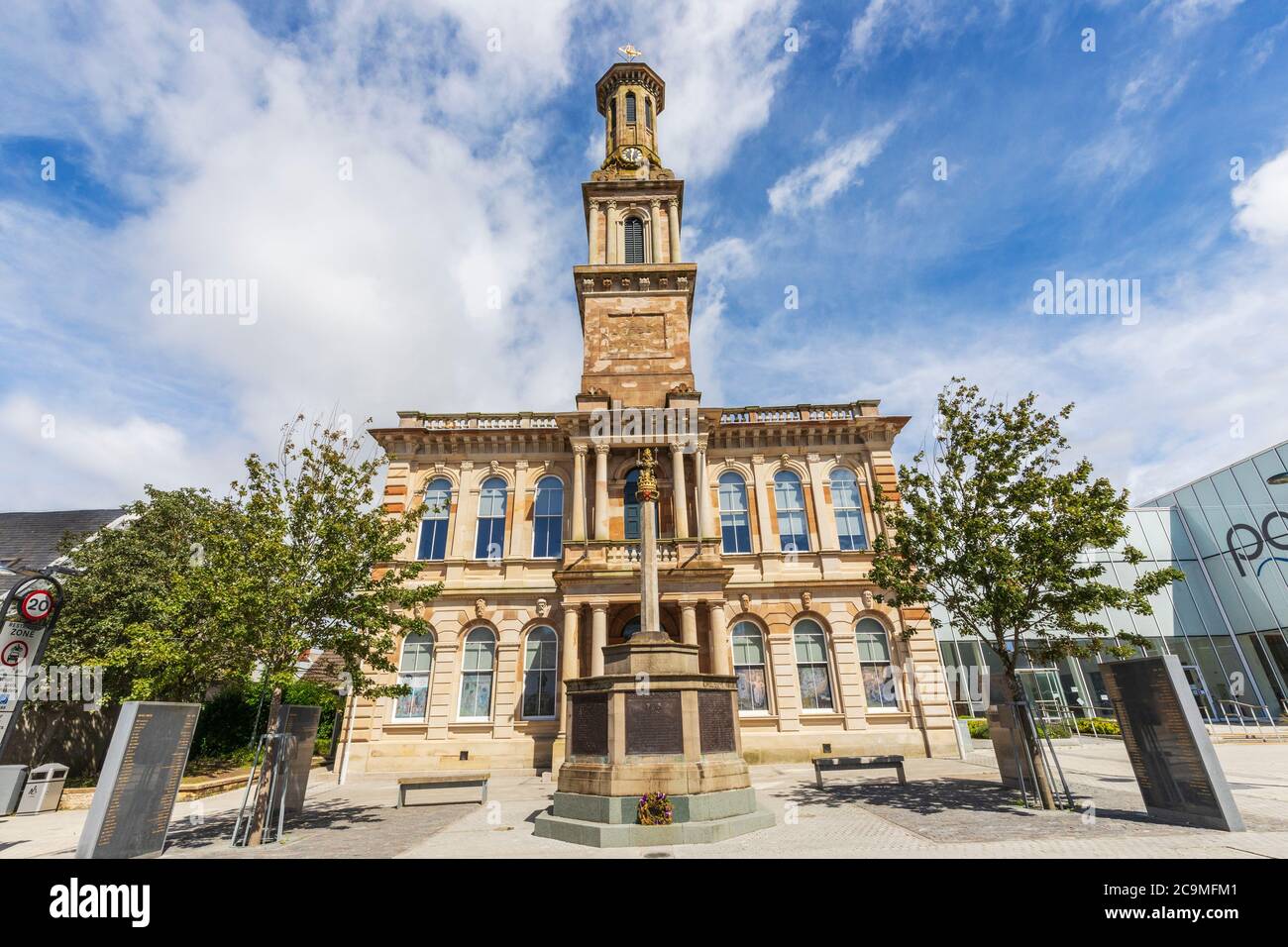19th century Court House, now used as the burgh chambers, designed by ...