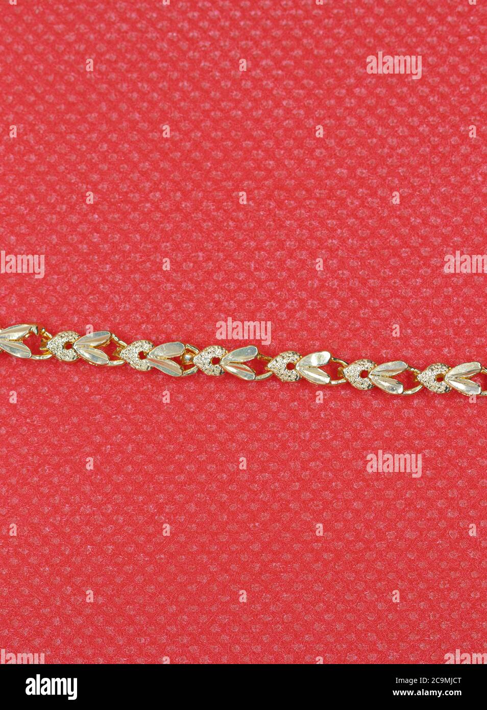 Long chain hi-res stock photography and images - Alamy