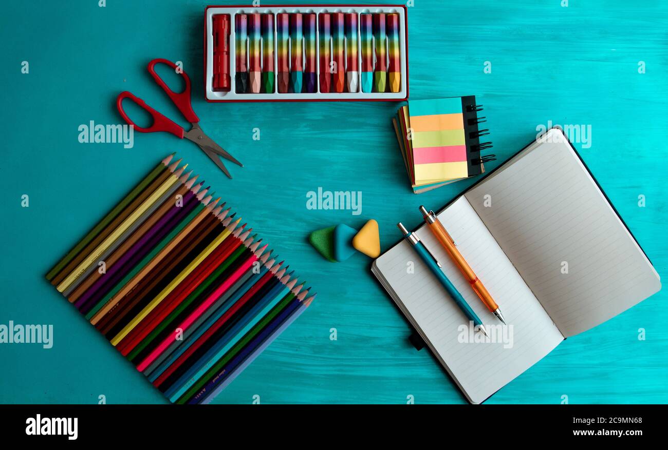High school student drawing hi-res stock photography and images - Alamy