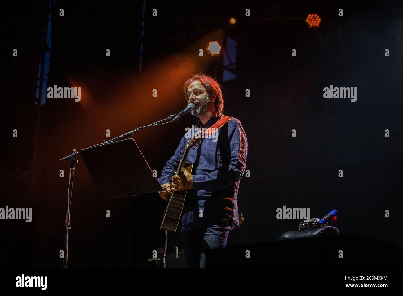 Neri Marcore durante Neri Marcore - Le mie canzoni altrui, Concerto ...