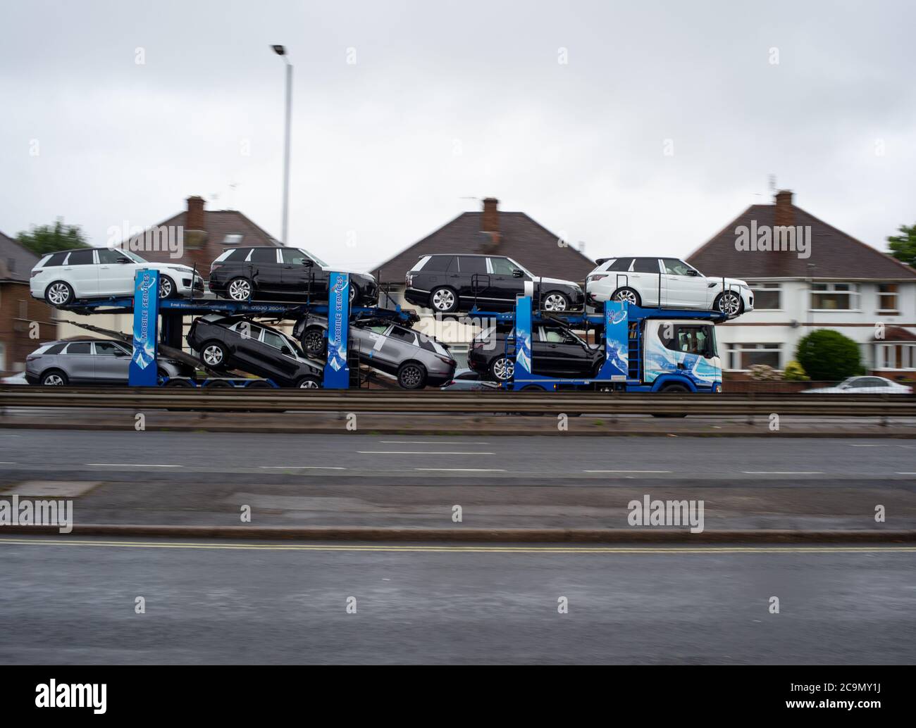 Load vehicles hi-res stock photography and images - Alamy