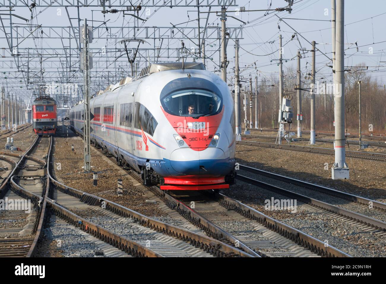 Falcon train hi-res stock photography and images - Alamy