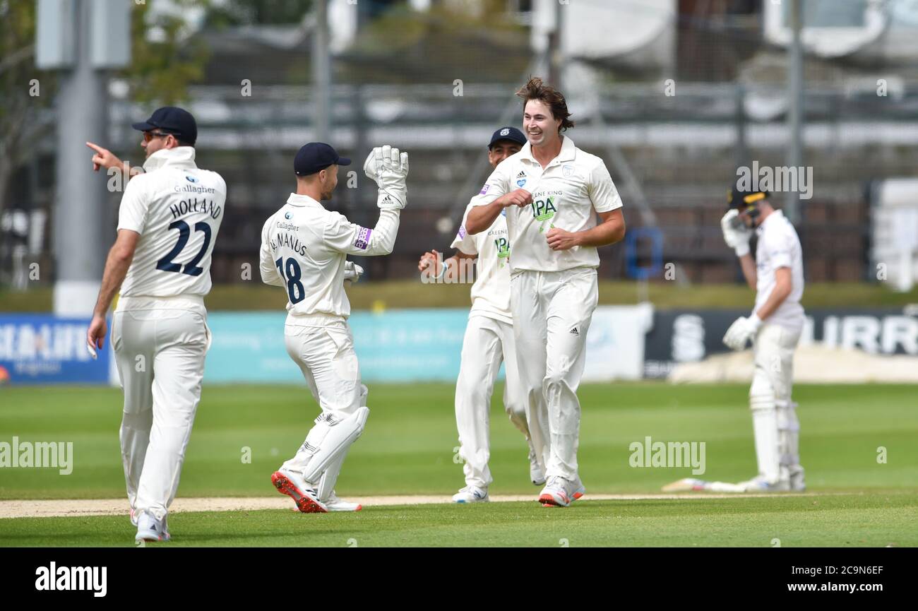 Cricketer james fuller hi-res stock photography and images - Alamy