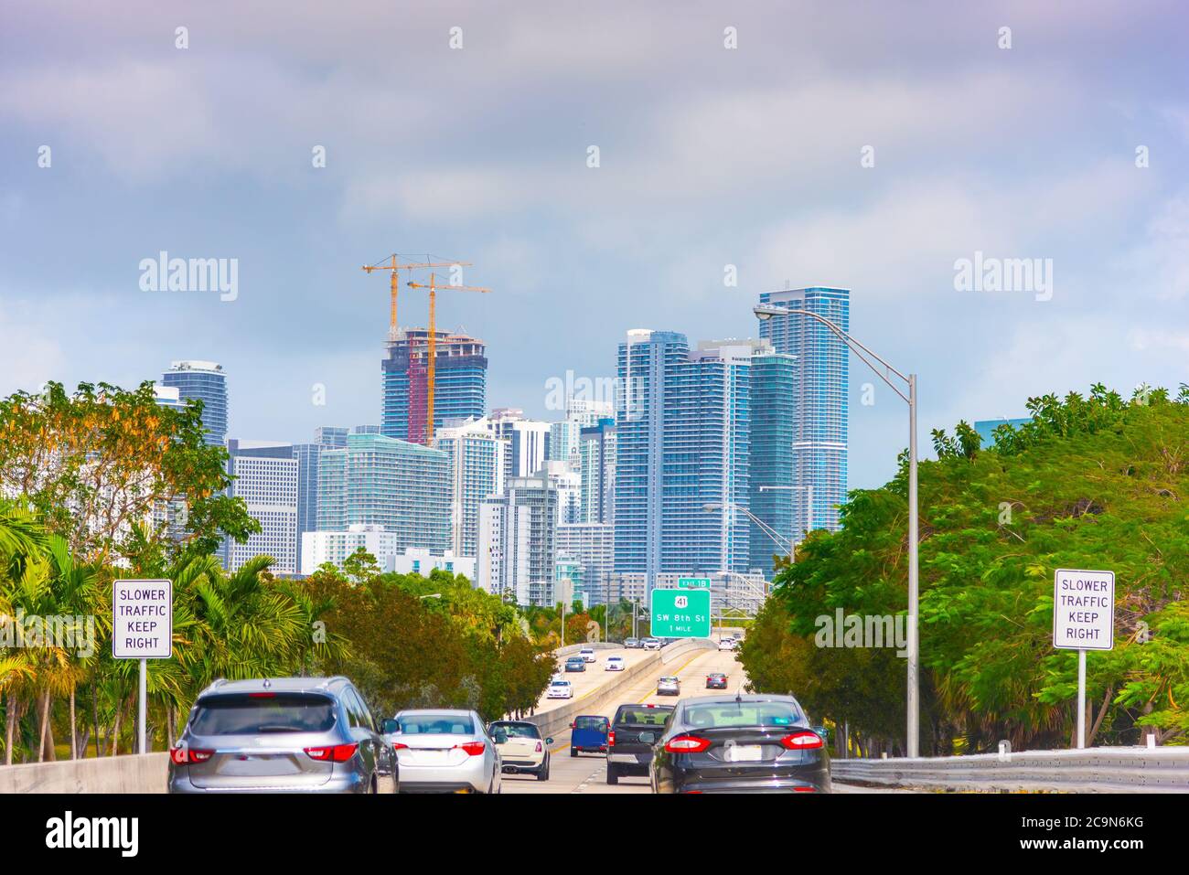 395 traffic sign in hi-res stock photography and images - Alamy