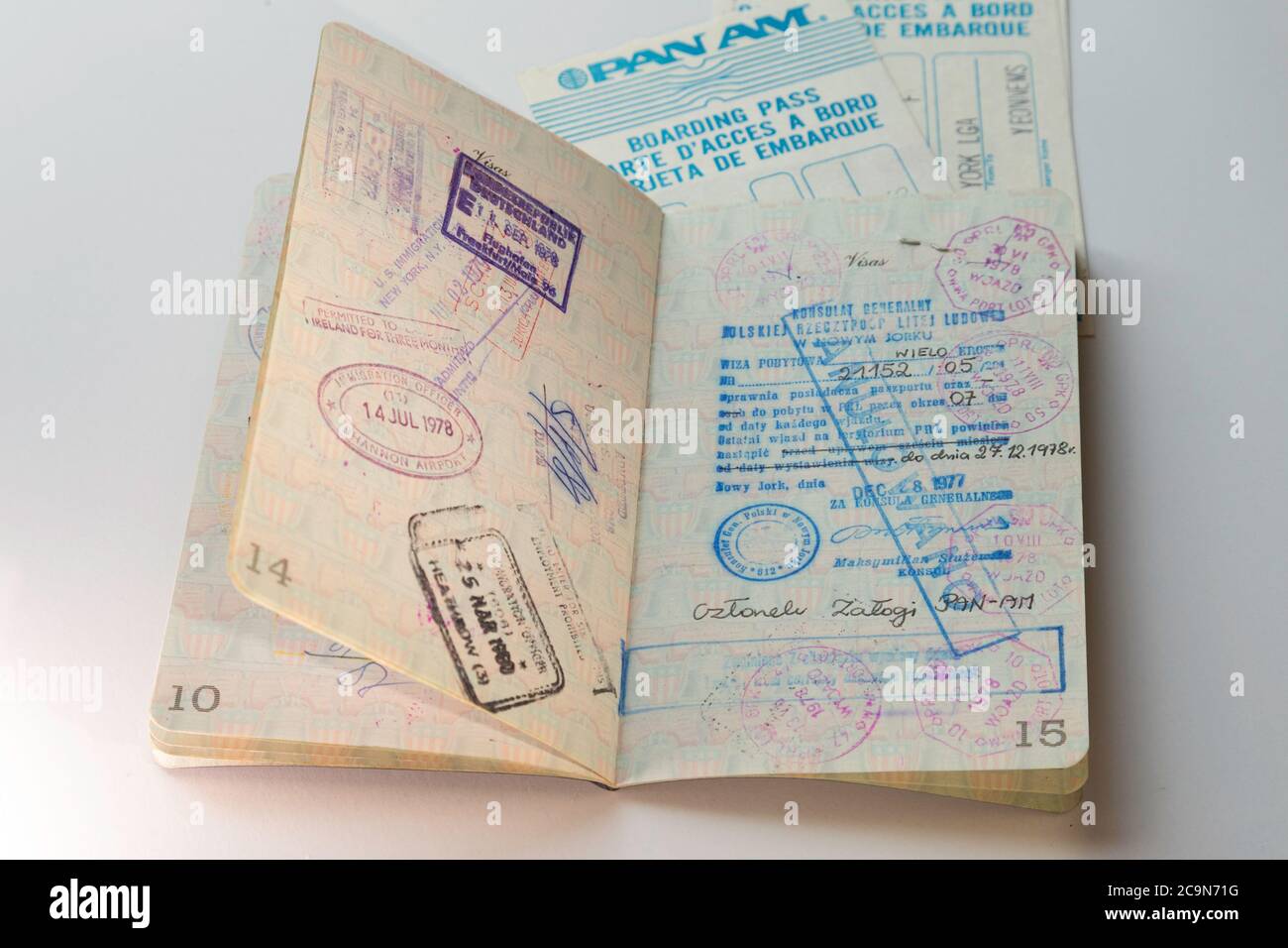 Immigration stamps hi-res stock photography and images - Alamy