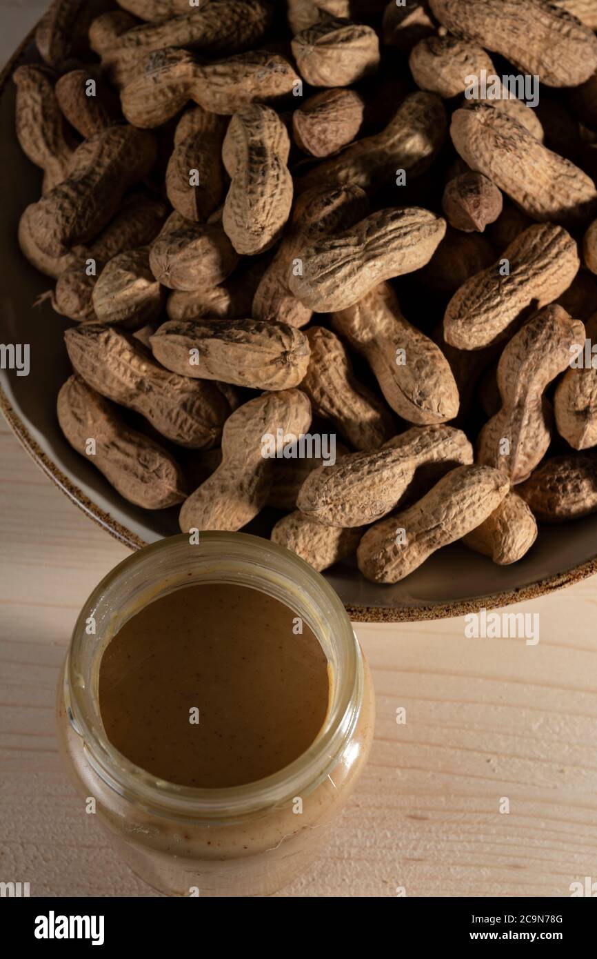 Creamy peanut butter texture hi-res stock photography and images - Alamy