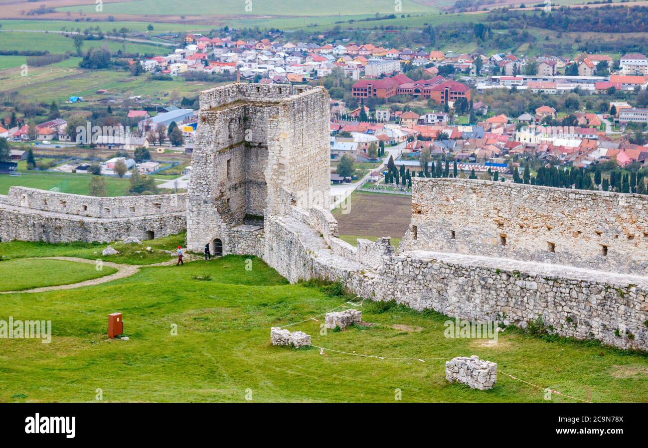 Spisske hrad hi-res stock photography and images - Alamy