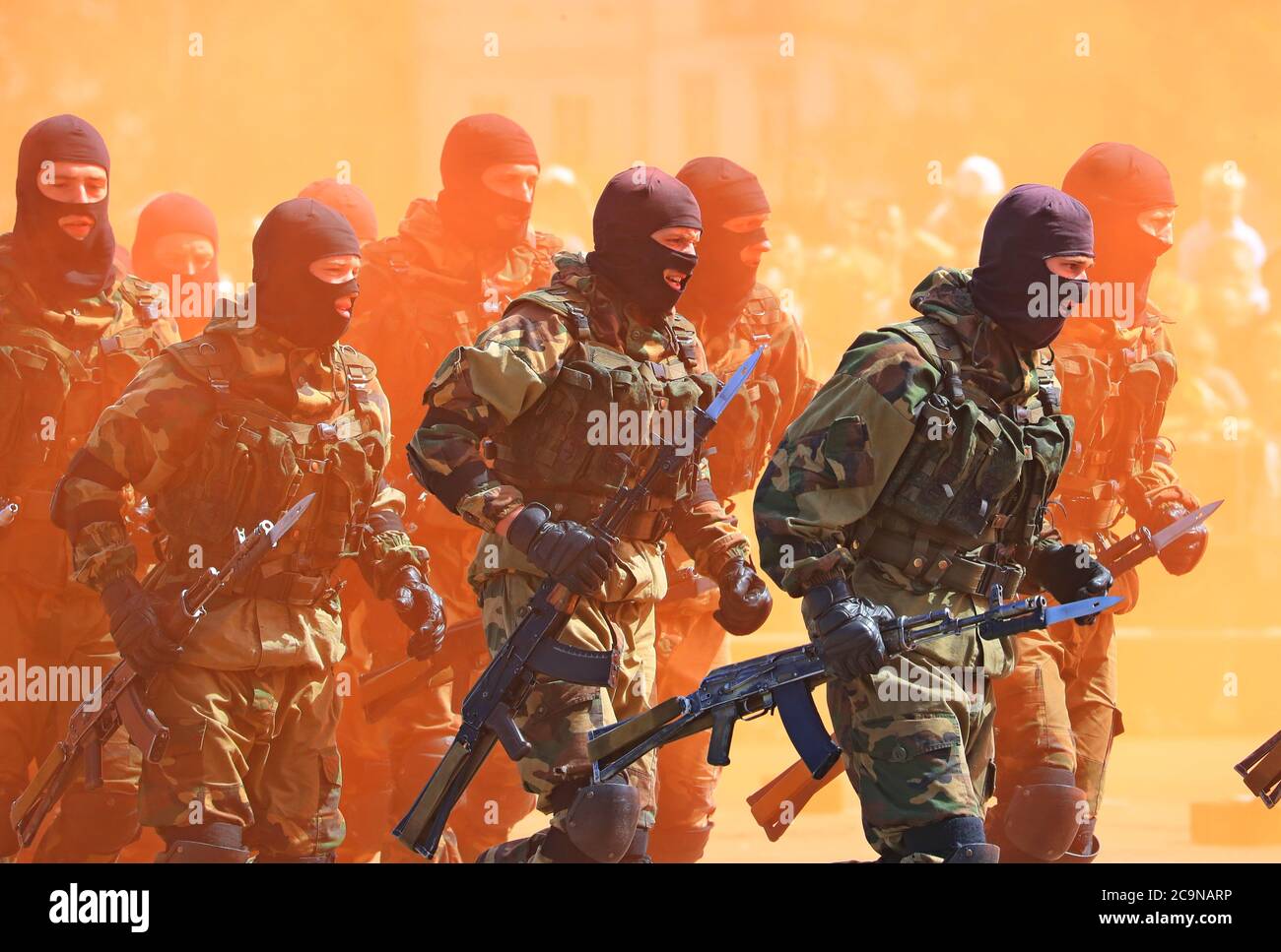 Special forces soldiers hi-res stock photography and images - Alamy