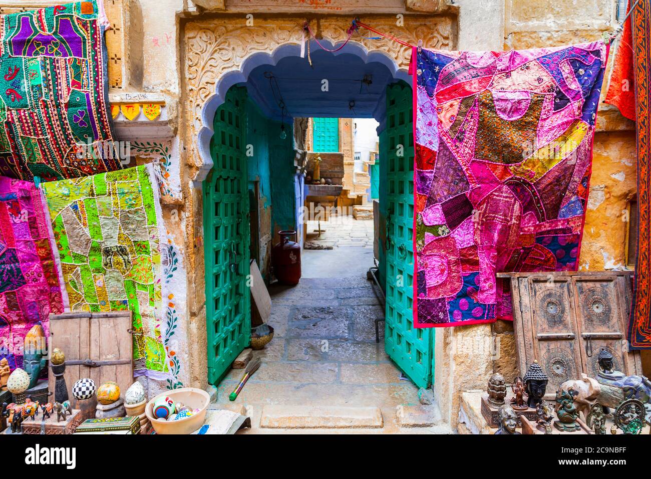 India traditional architecture hi-res stock photography and images - Alamy