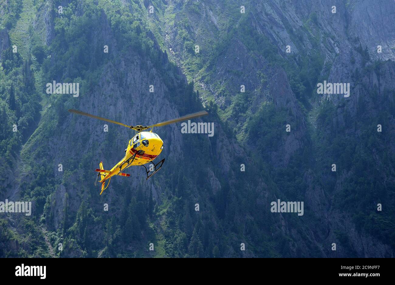 Hindu devotees visit during their pilgrimage from Baltal Base Camp to ...