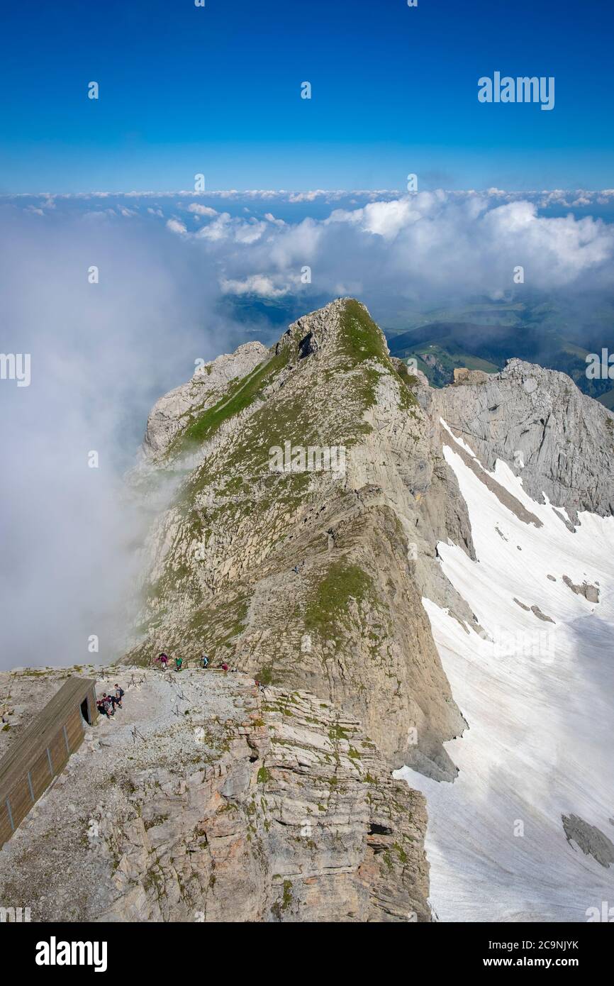 Alpine bergwelt hi-res stock photography and images - Alamy