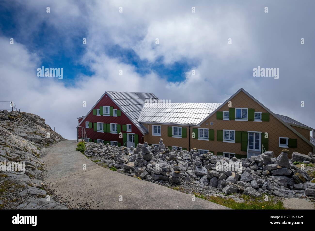 Santis Restaurant High Resolution Stock Photography and Images - Alamy