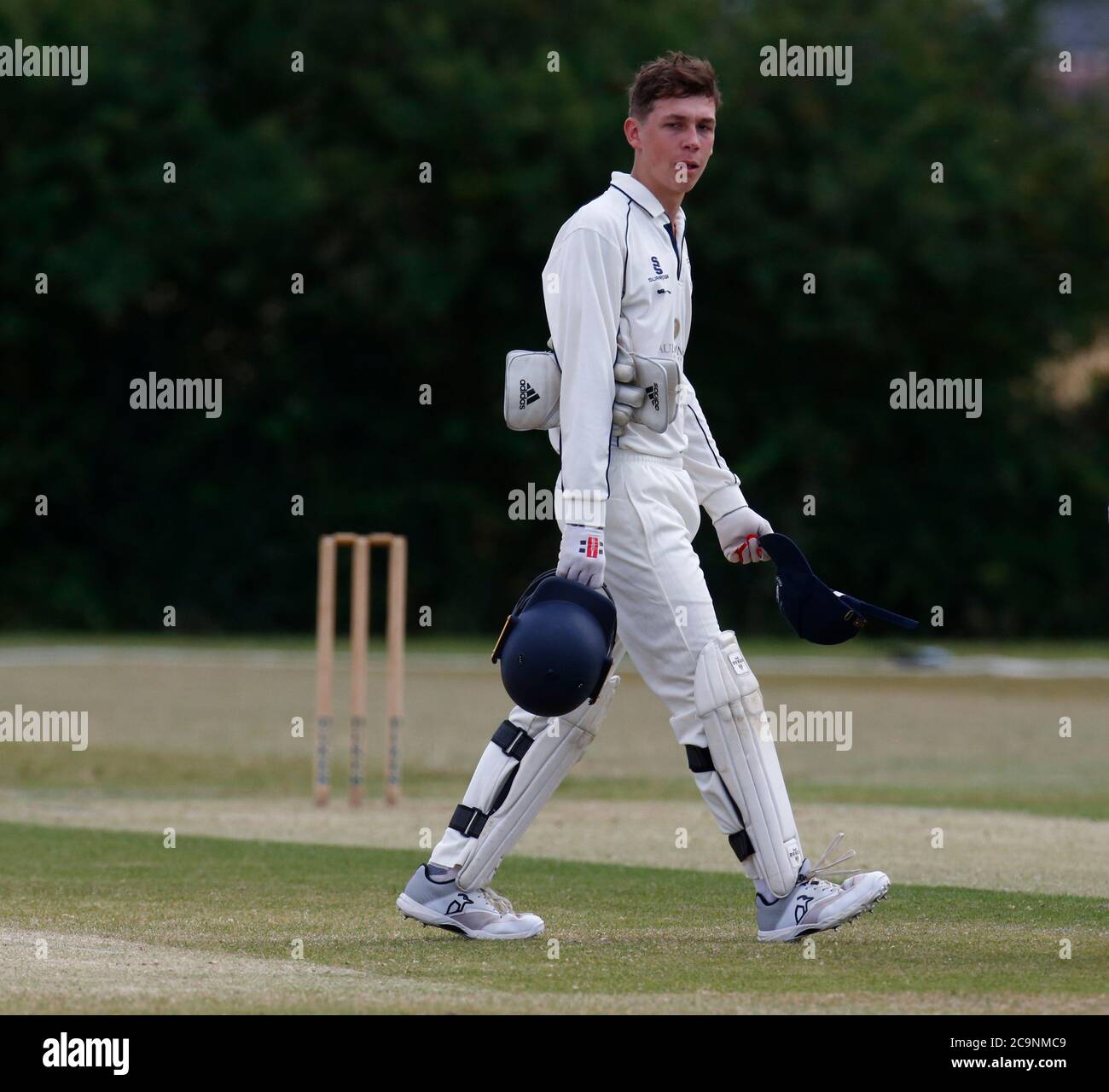 Oscar howe hi-res stock photography and images - Alamy