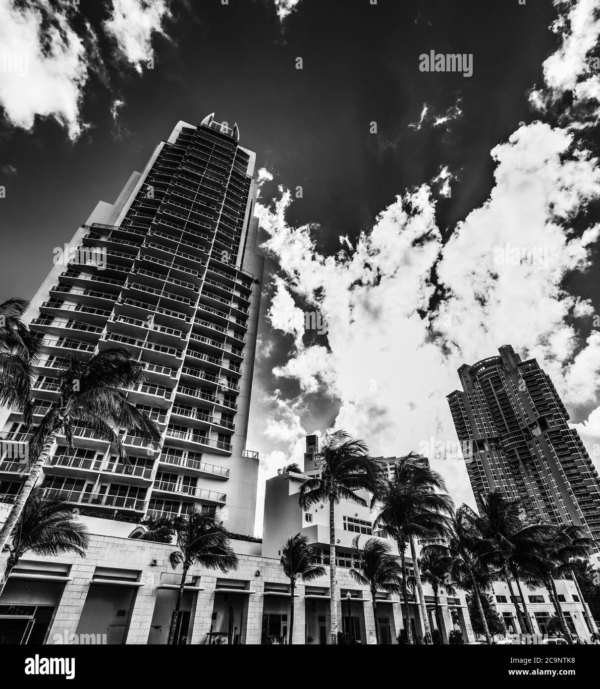 Downtown miami Black and White Stock Photos & Images - Alamy