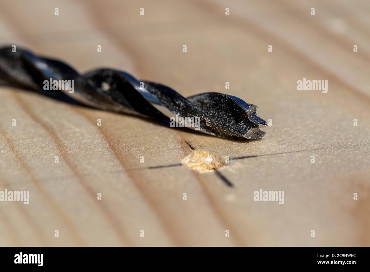 Drilling a wood plank hi-res stock photography and images - Alamy
