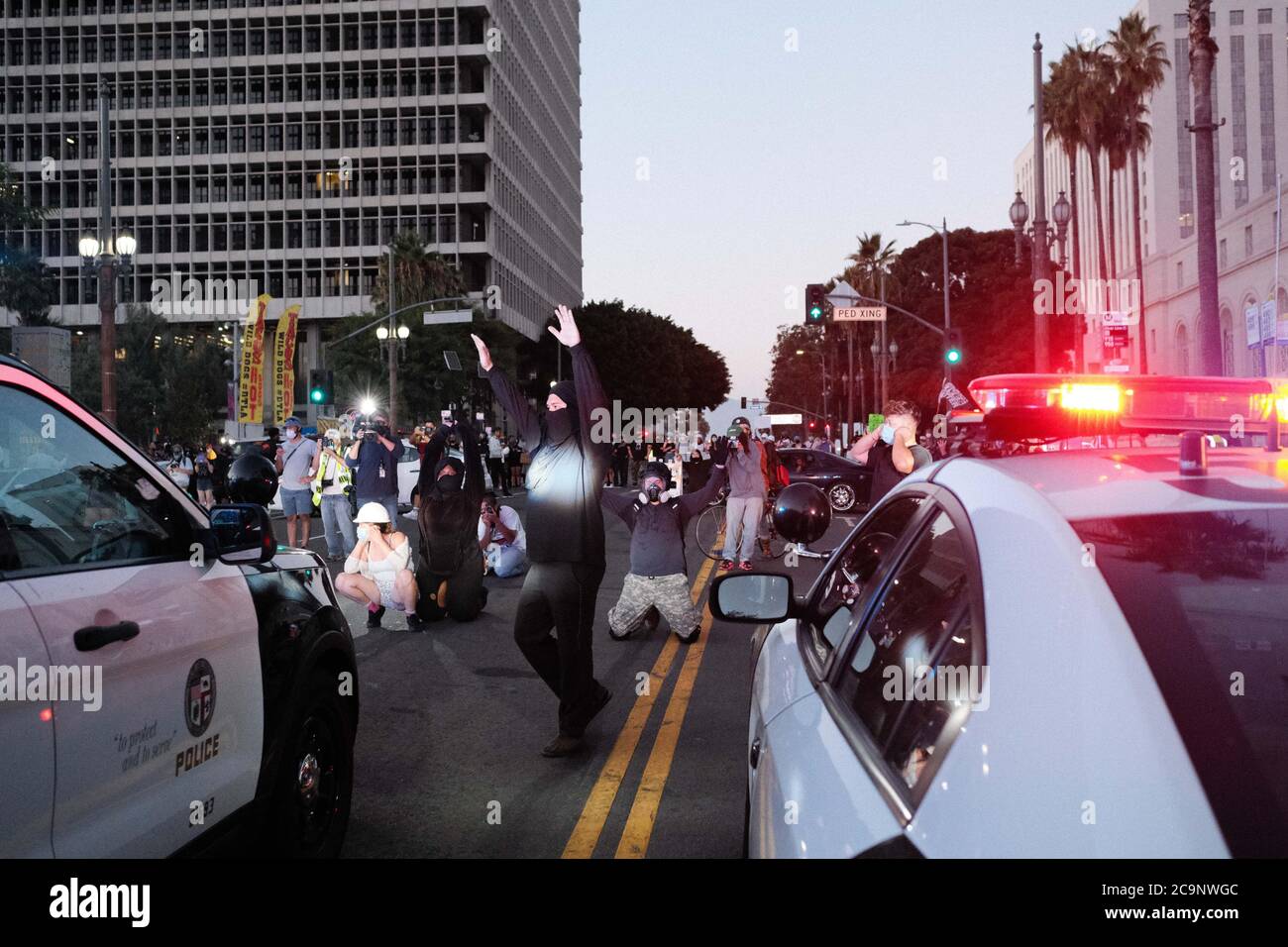 Los angeles metropolitan detention center hi-res stock photography and ...