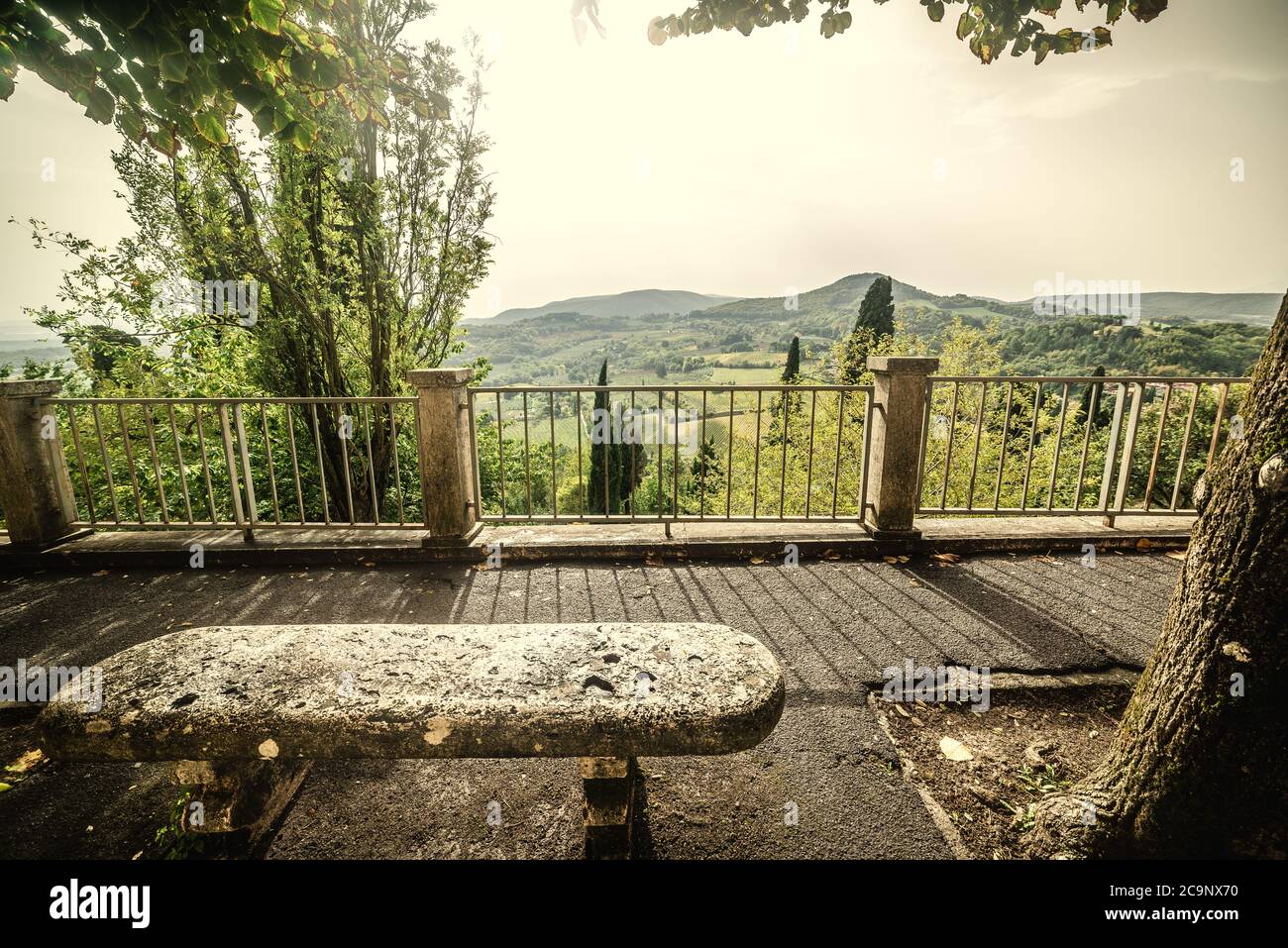 Stone bench in Tuscany, Italy Stock Photo - Alamy