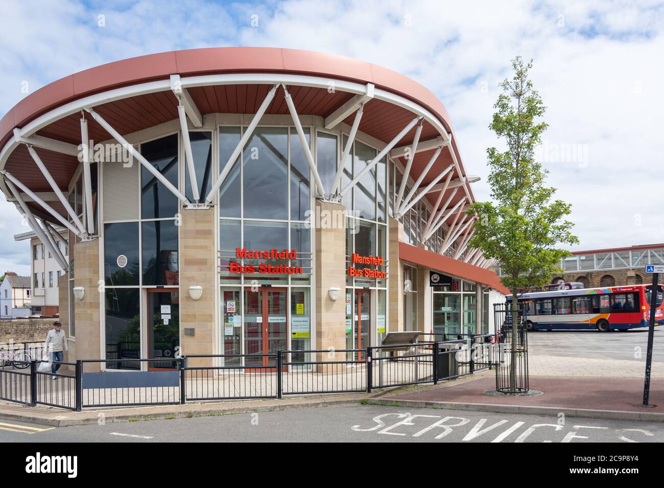 Mansfield Bus Station, Quaker Way, Mansfield, Nottinghamshire, England ...