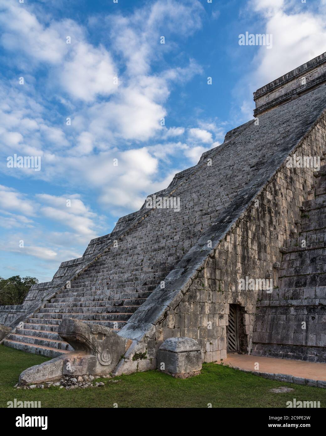 Stepped temple base hi-res stock photography and images - Alamy