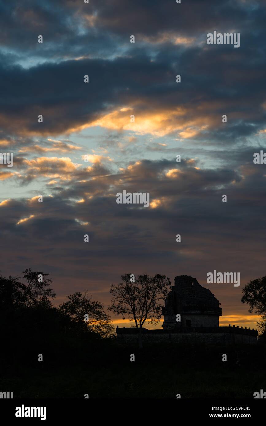 Colorful sunset skies over the Caracol or the Observatory in the ruins ...