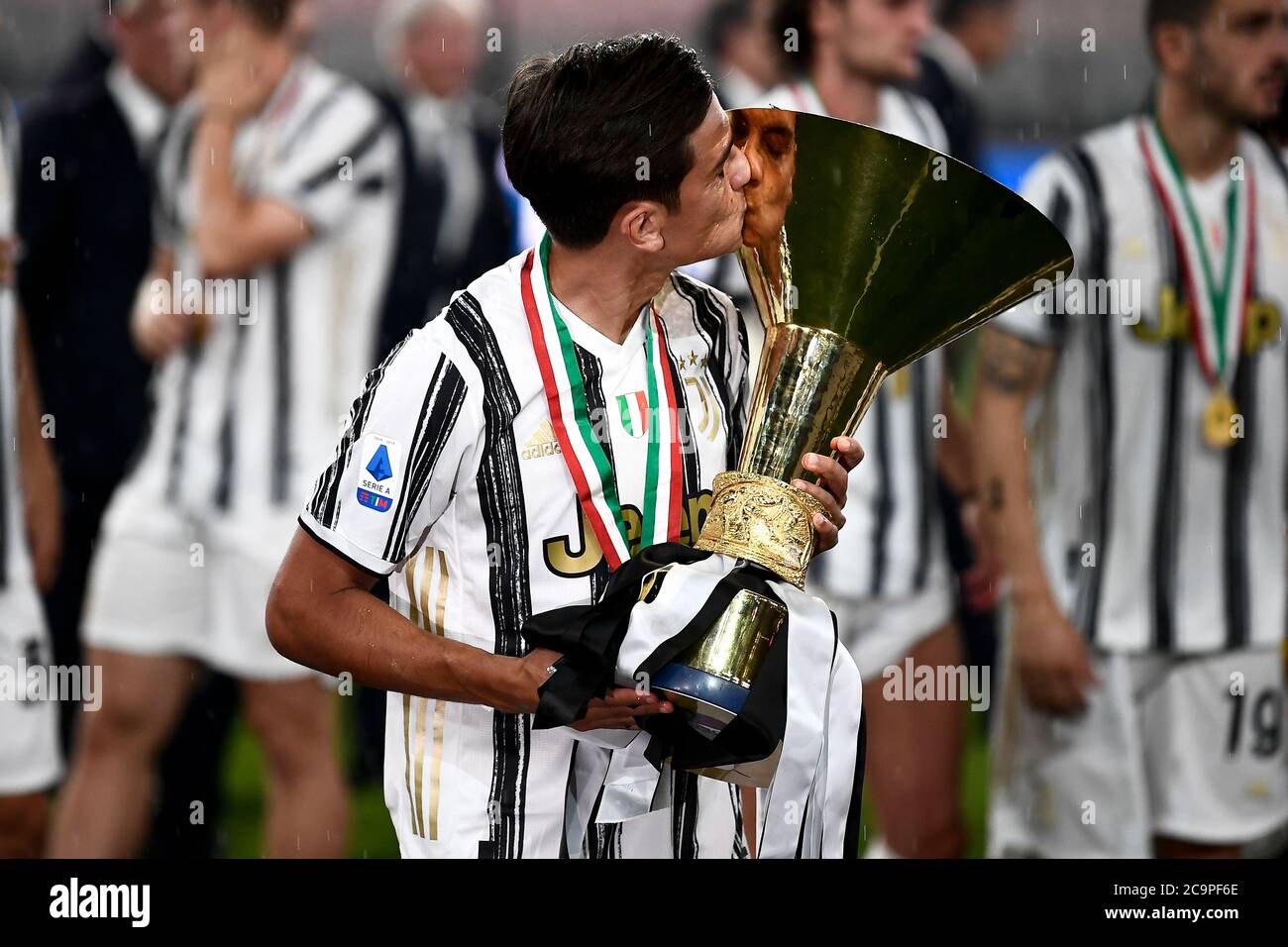 Dybala trophy hi-res stock photography and images - Alamy