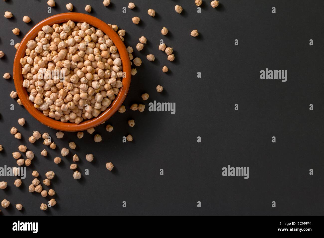 Types of peas hi-res stock photography and images - Alamy