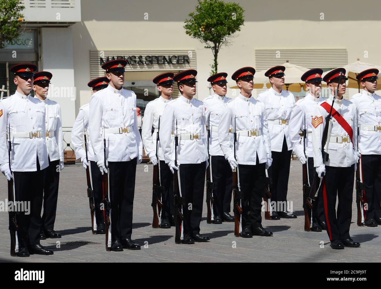 Changing of the guards ceremony at St. George Square in Valletta, Malta ...