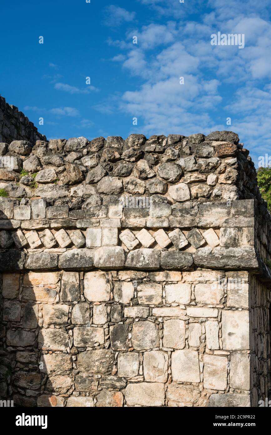 America mesoamerican geometric hi-res stock photography and images - Alamy