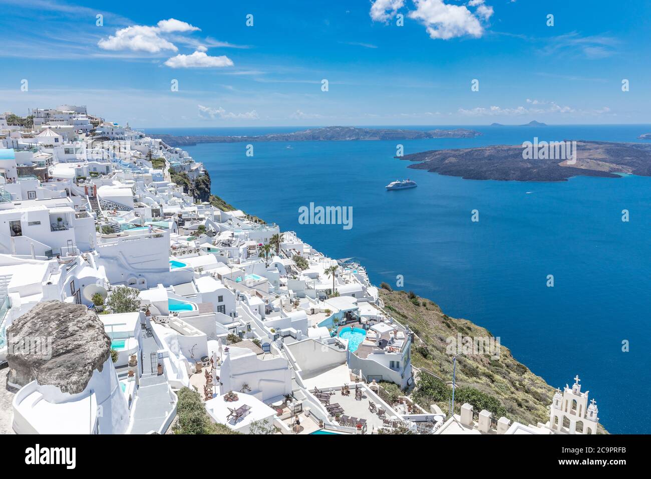 Summer vacation panorama, luxury famous Europe destination. White ...