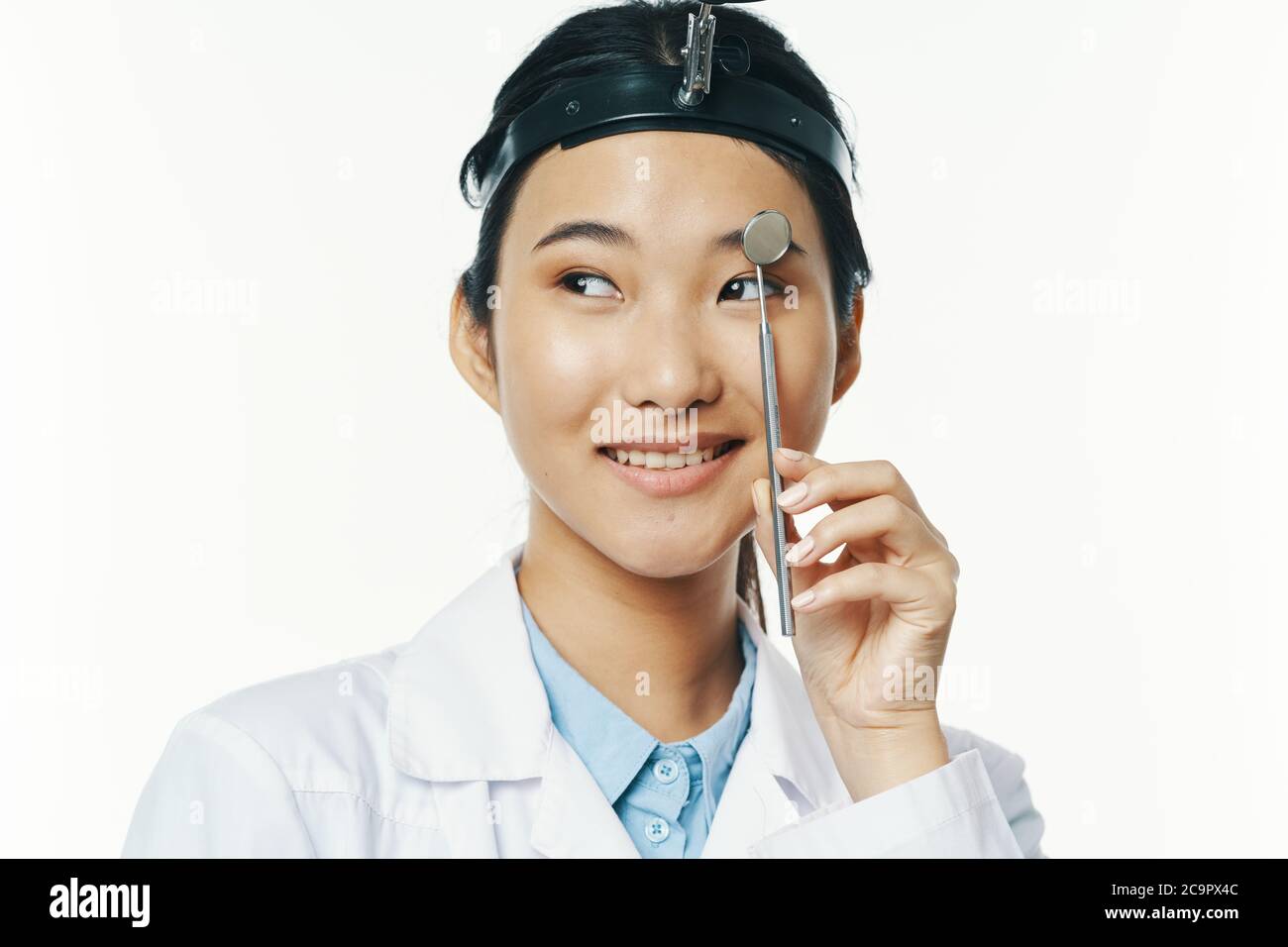 Multicultural family doctor hi-res stock photography and images - Alamy