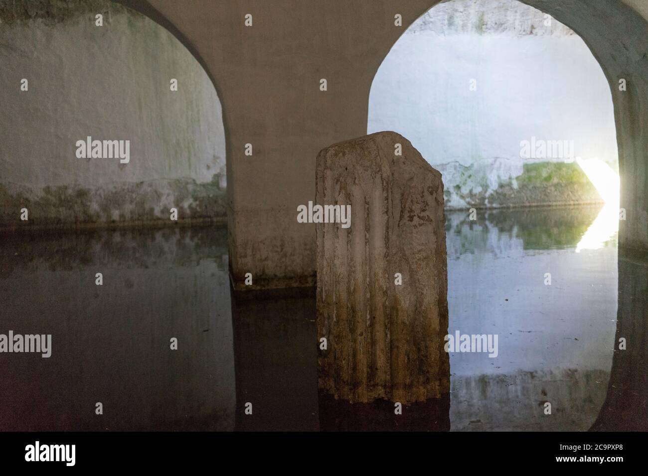 Ancient cistern hi-res stock photography and images - Alamy