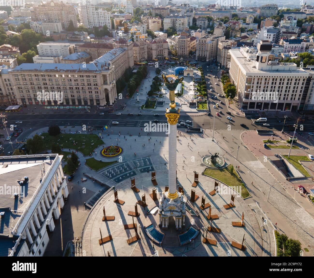 Aerial kyiv independence square aerial hi-res stock photography and ...
