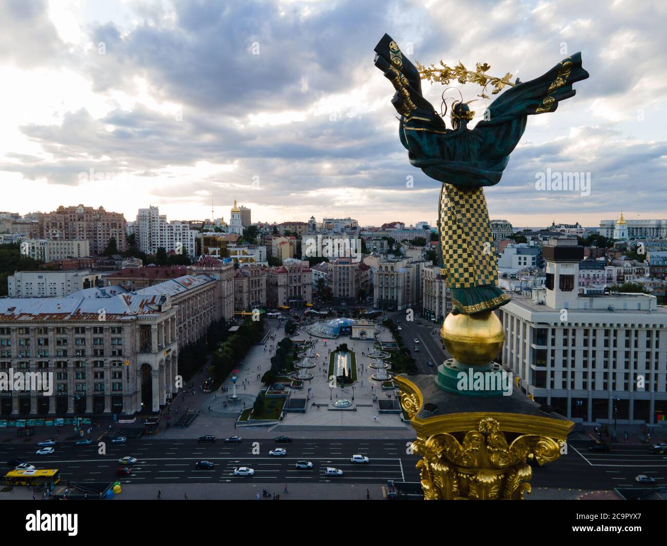 Independence day maidan nezalezhnosti independence hi-res stock ...